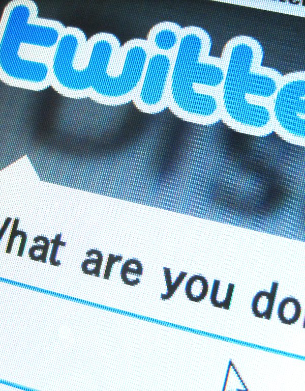 The-Evolution-of-Twitter-600×768 | Gravitate One